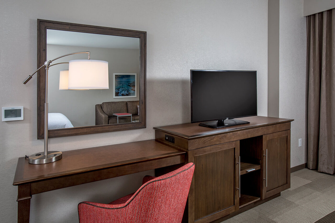 Hampton Inn & Suites Oahu/Kapolei | Aqua-Aston Hotels