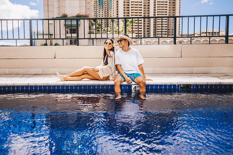 Photo Gallery for Aqua Palms Waikiki | Aqua-Aston Hotels