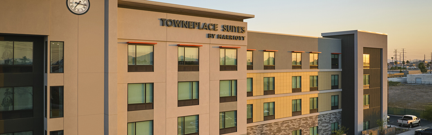 Tempe Arizona Hotels | TownePlace Suites by Marriott Tempe | Aqua-Aston ...